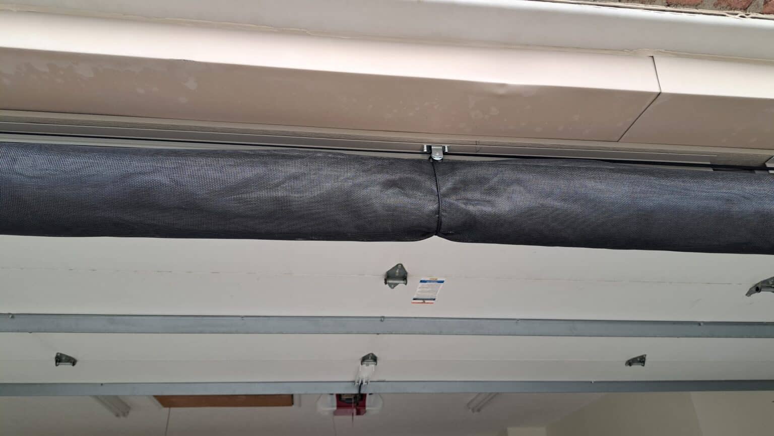 Retractable Garage Door Screen with Aluminum Frame | Zip-Roll